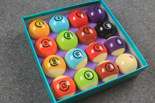 Professional Pool Balls/Billiard Balls Set - WOODS CUES